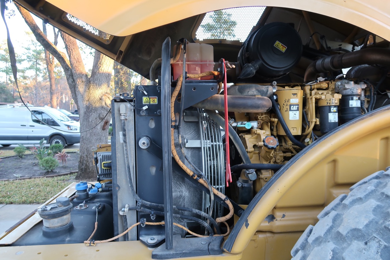 2016 Caterpillar CS54B CS500220 - Houston Heavy Machinery