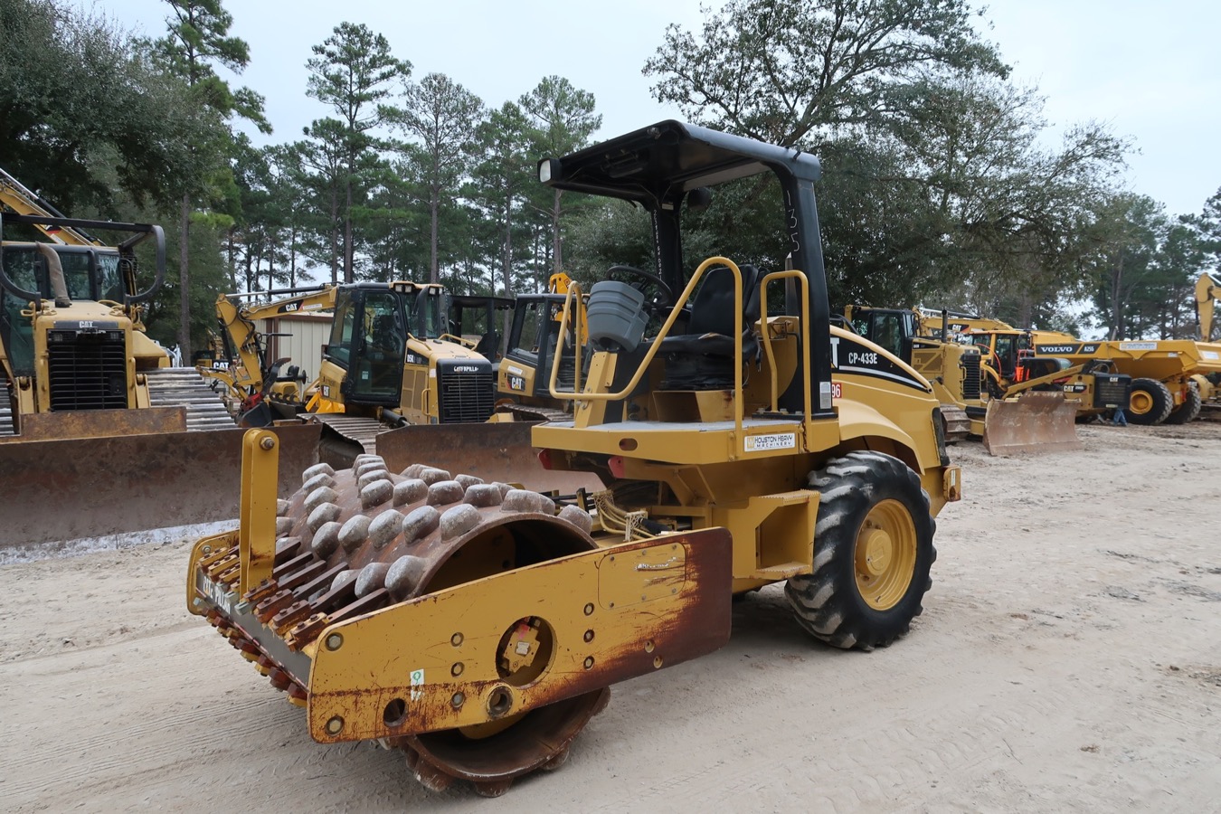 2003 Caterpillar CP-433E CFK00211 - Houston Heavy Machinery
