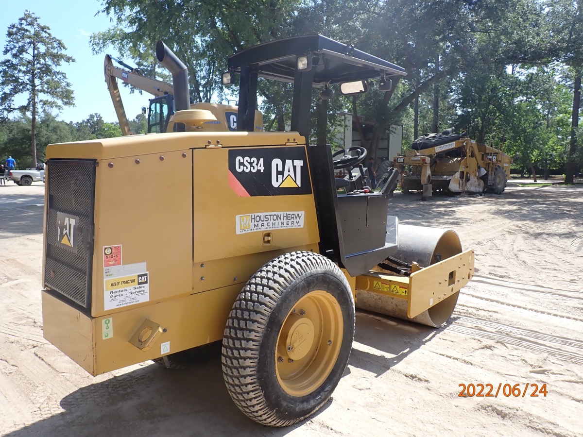 2018 Caterpillar CS34 51400331 - Houston Heavy Machinery