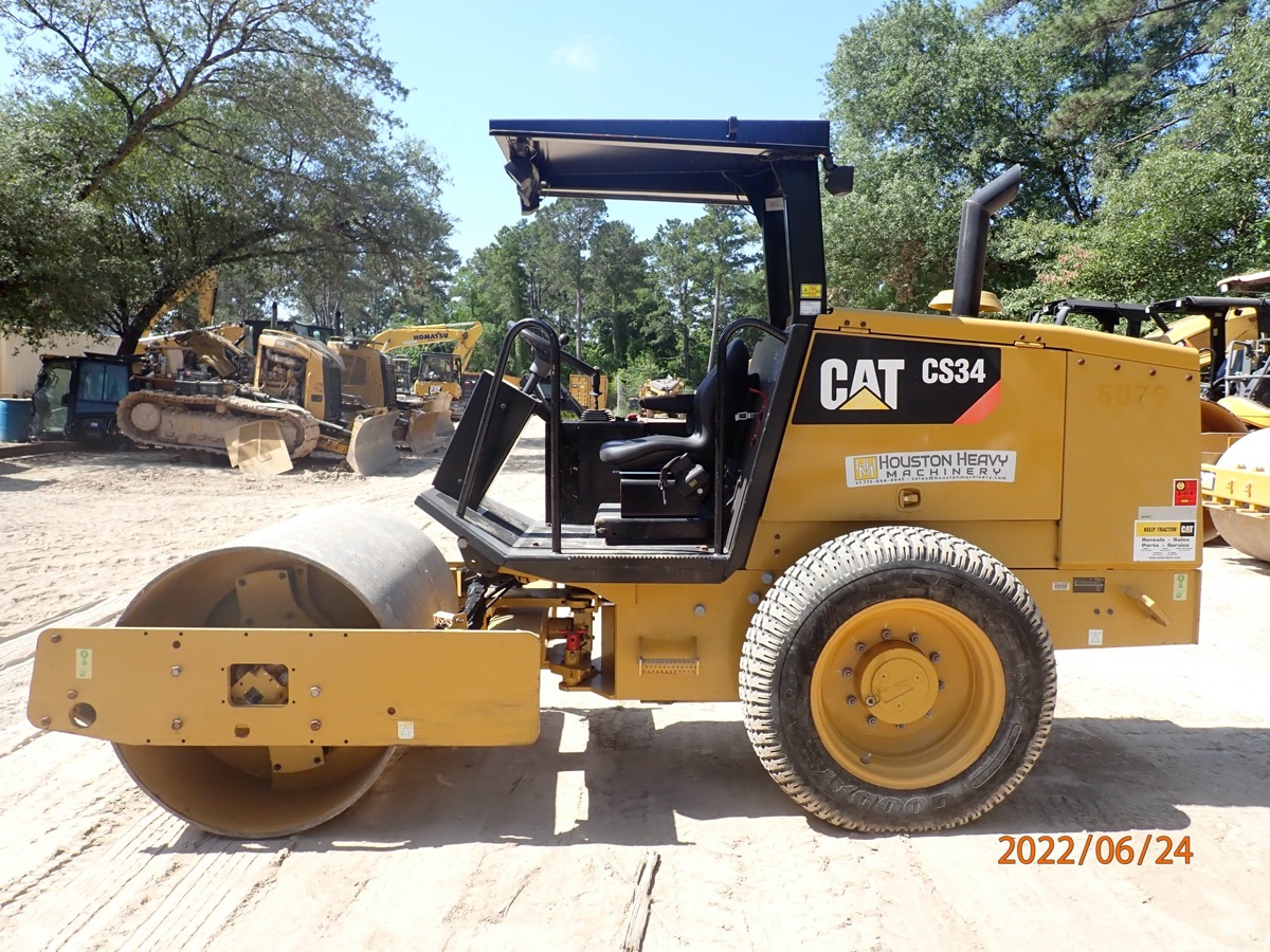 2018 Caterpillar CS34 51400331 - Houston Heavy Machinery